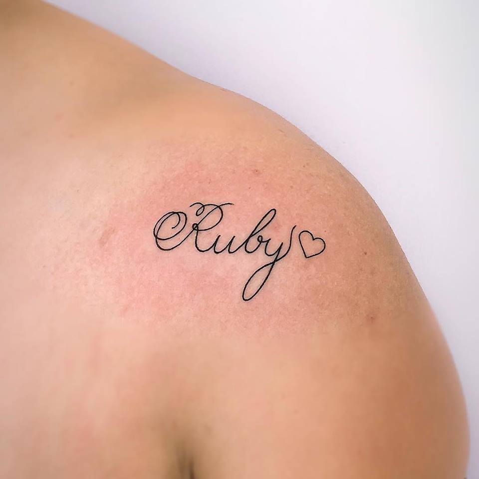 Tatuaje: Nombre: Ruby y corazón - Tatuajes para Mujeres