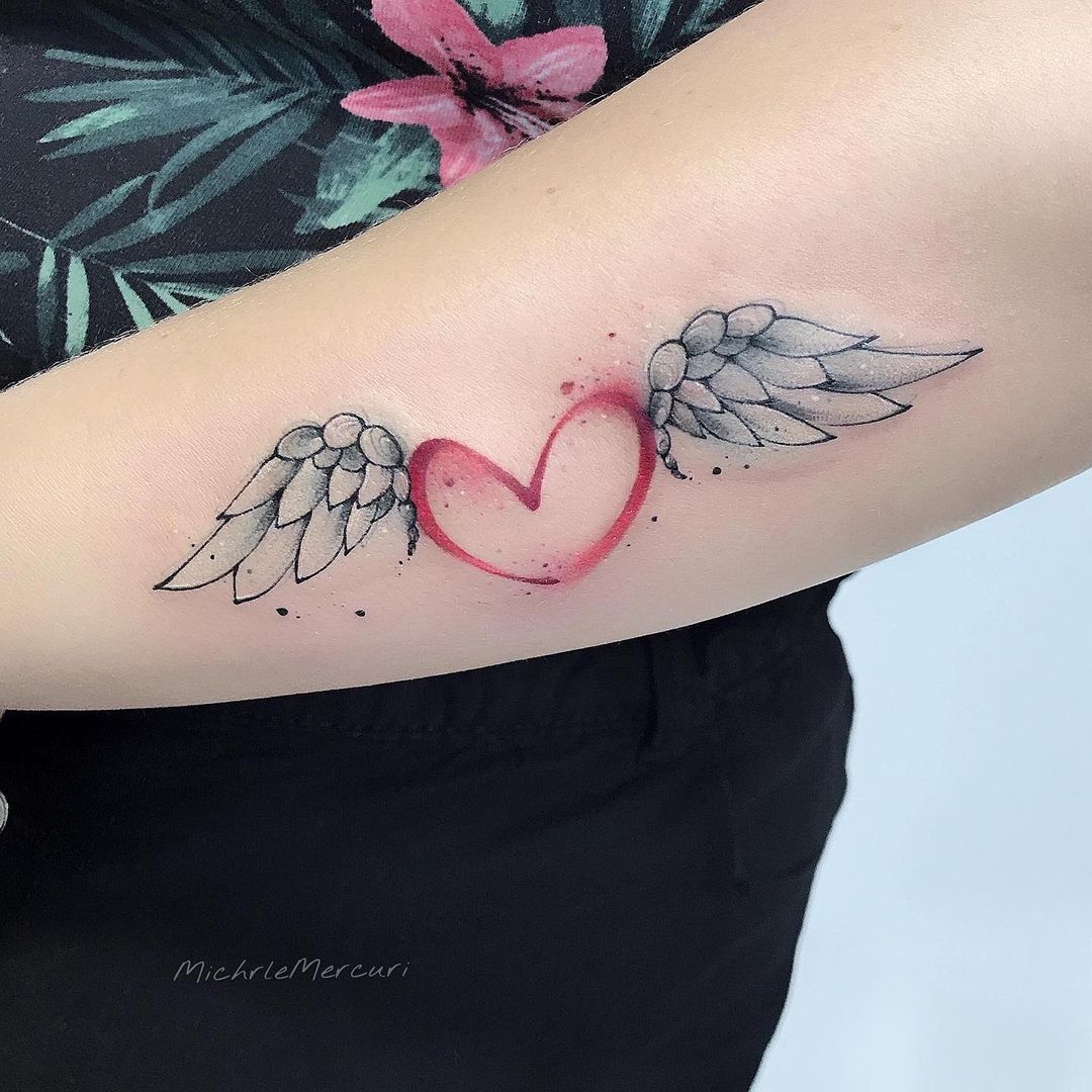 Tatuaje: Corazón con alas por Michele Mercuri - Tatuajes para Mujeres